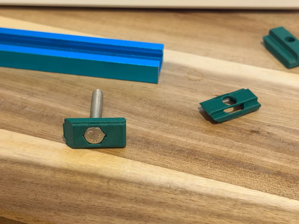 Track Inserts for t-track and 3030 tracks - Free 3D Print Model ...