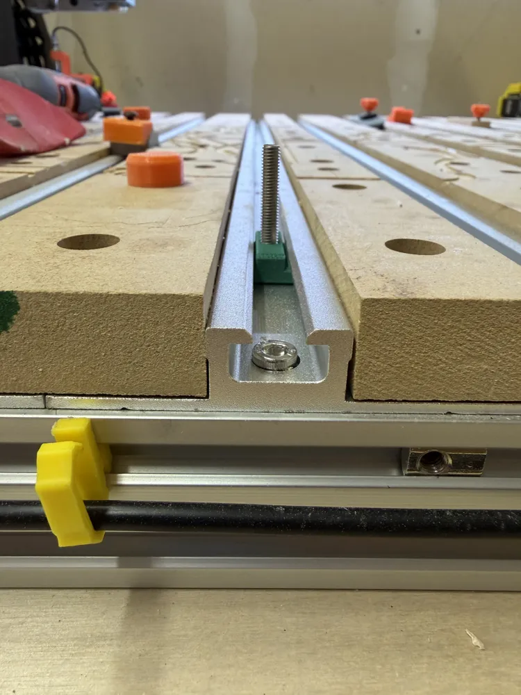 Track Inserts for t-track and 3030 tracks - Free 3D Print Model ...