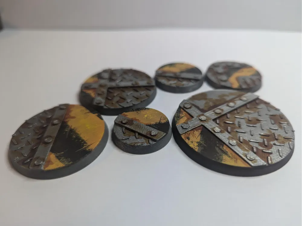 Sci-Fi Miniature Bases - Multiple Sizes by Two goblins in a trench coat ...
