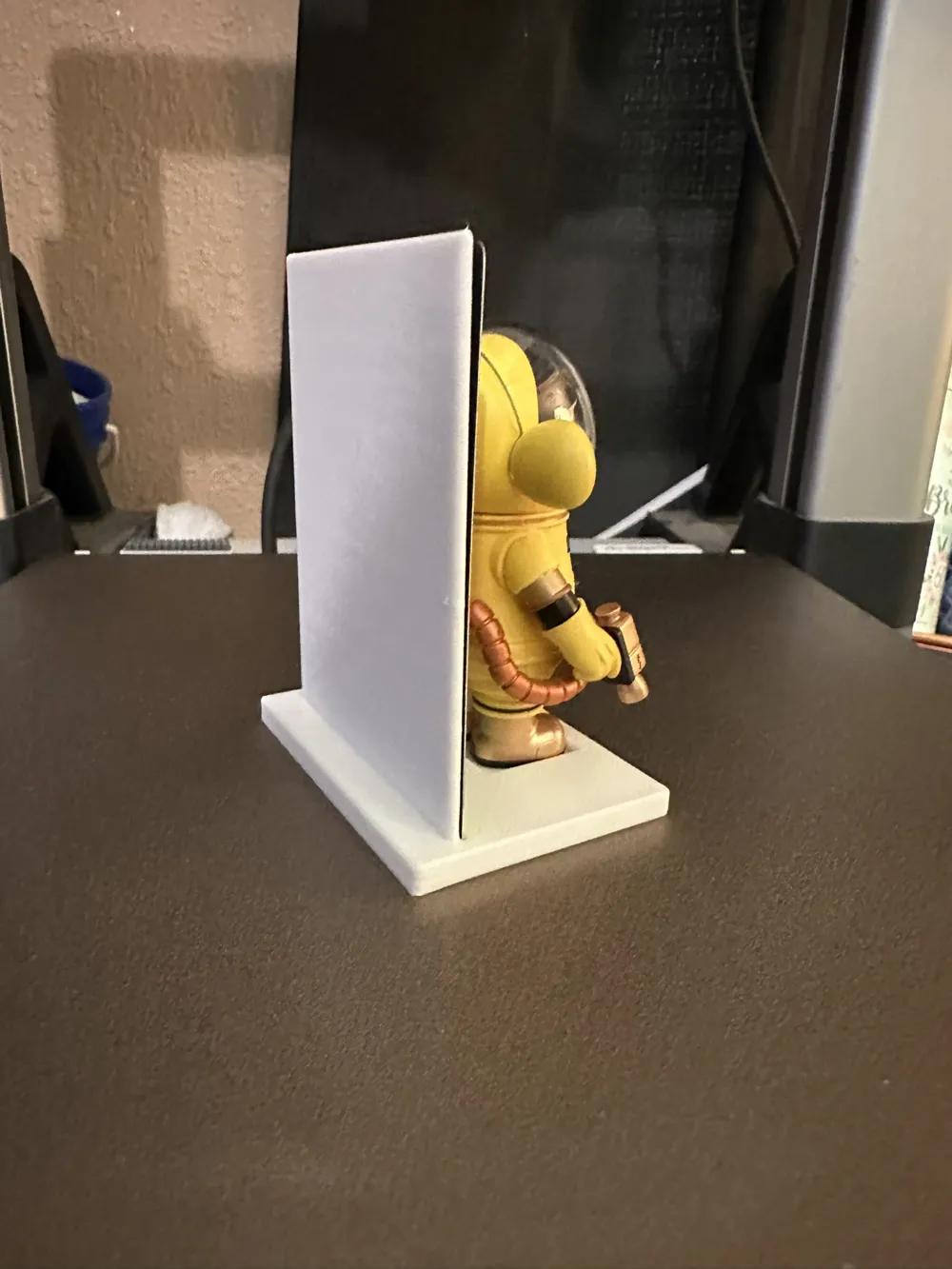 100% Mega Space Molly Stand by javyrock113 MakerWorld: Download Free 3D Models