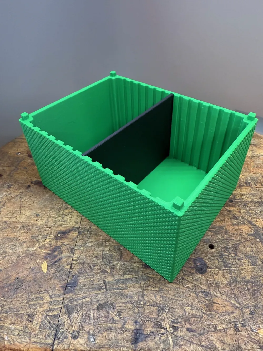 Medium Stackable Box V2 with Texture by roger.rhb - MakerWorld