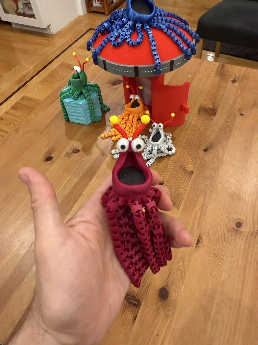 YipYip Family: Ridiculous Red Edition by Adam L MakerWorld: Download Free 3D Models