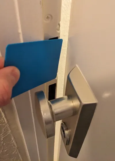 Door Opener Credit Card - Locked out; Lock Picking by FilamentFool ...