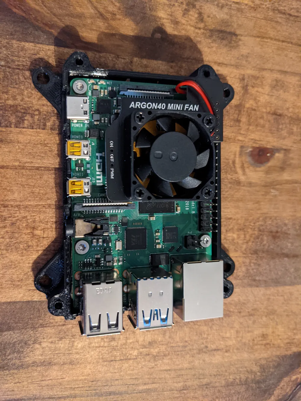 Raspberry Pi 4 Argon Mini Fan VESA Case Remixed by bri0nac - MakerWorld