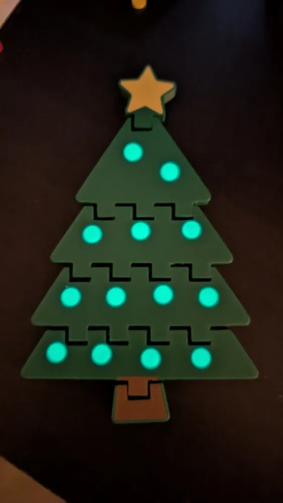 Multi-Color Flexi Christmas Tree by InnovatorBeerJr MakerWorld ...
