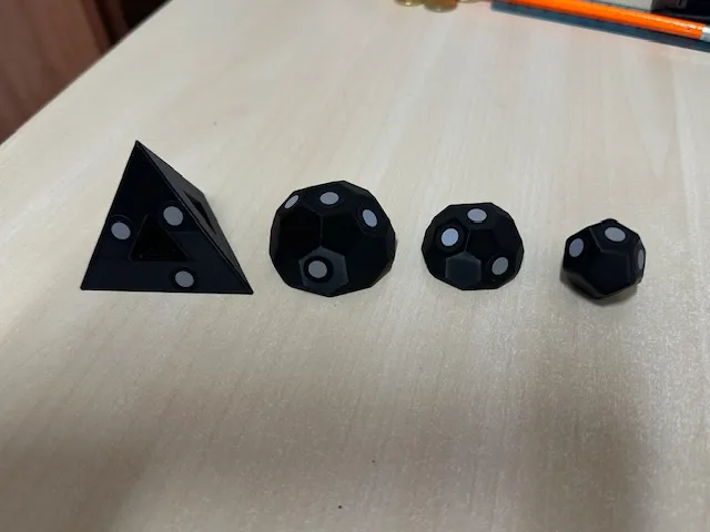 Revopoint marker for 3D scanning by marpicio7 MakerWorld: Download Free ...