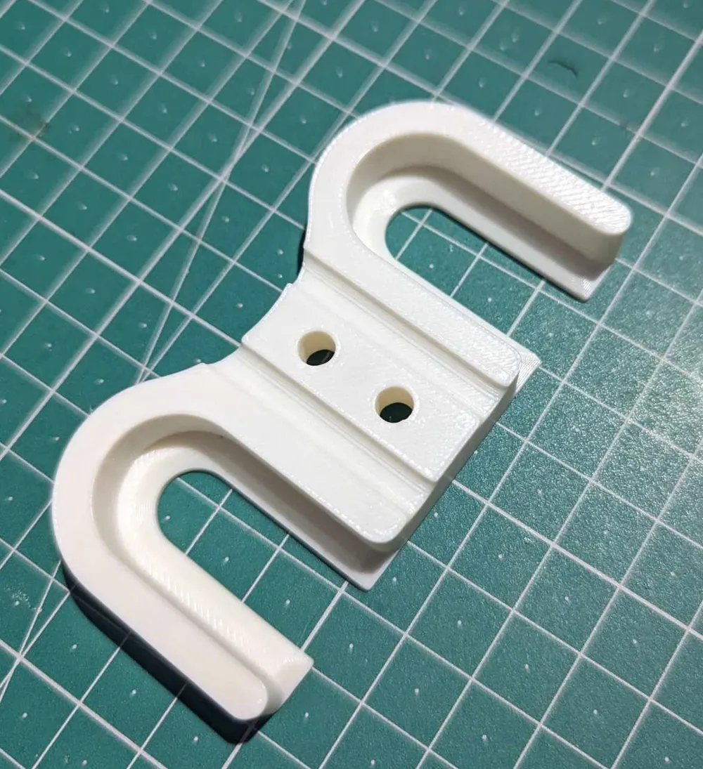 Underdesk PS5 Controller Holder by 2D Printing Enthusiast - MakerWorld