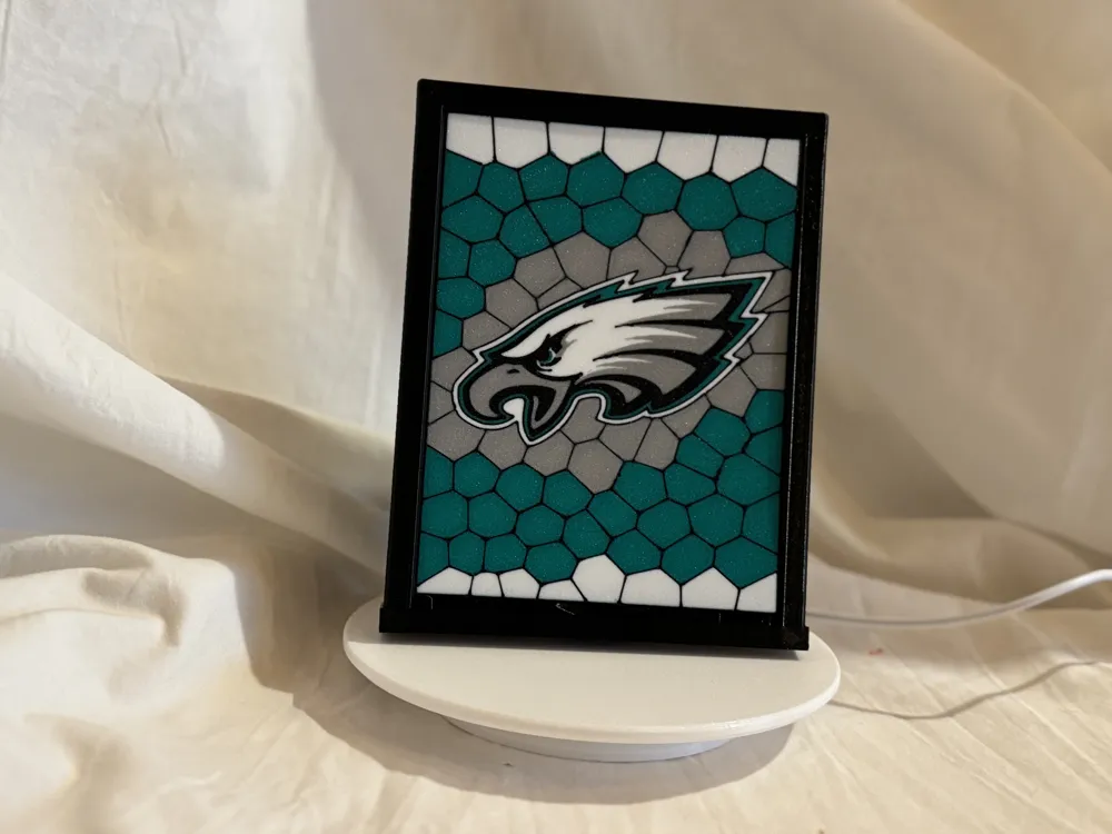 Philadelphia Eagles Stained Glass Light Box - Free 3D Print Model ...