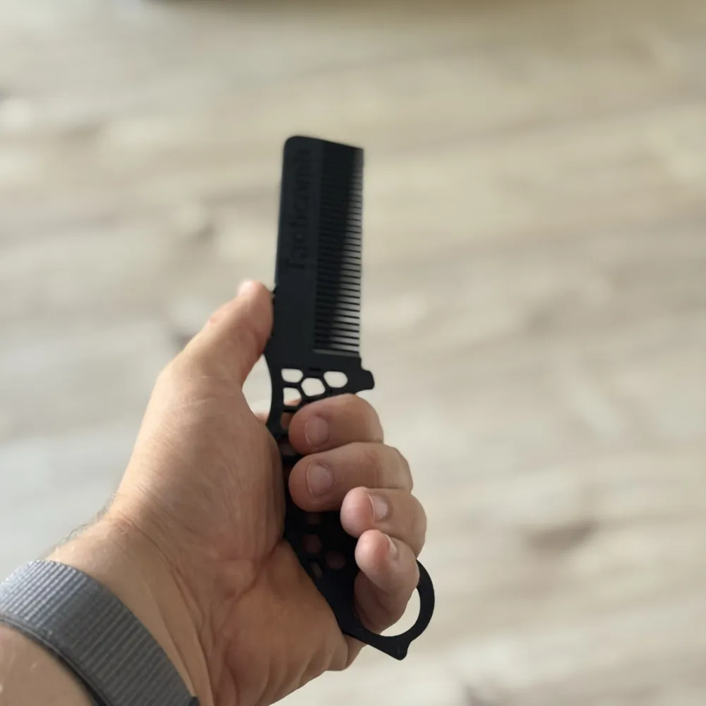 Tactical karambit comb by Nordic MakerWorld: Download Free 3D Models