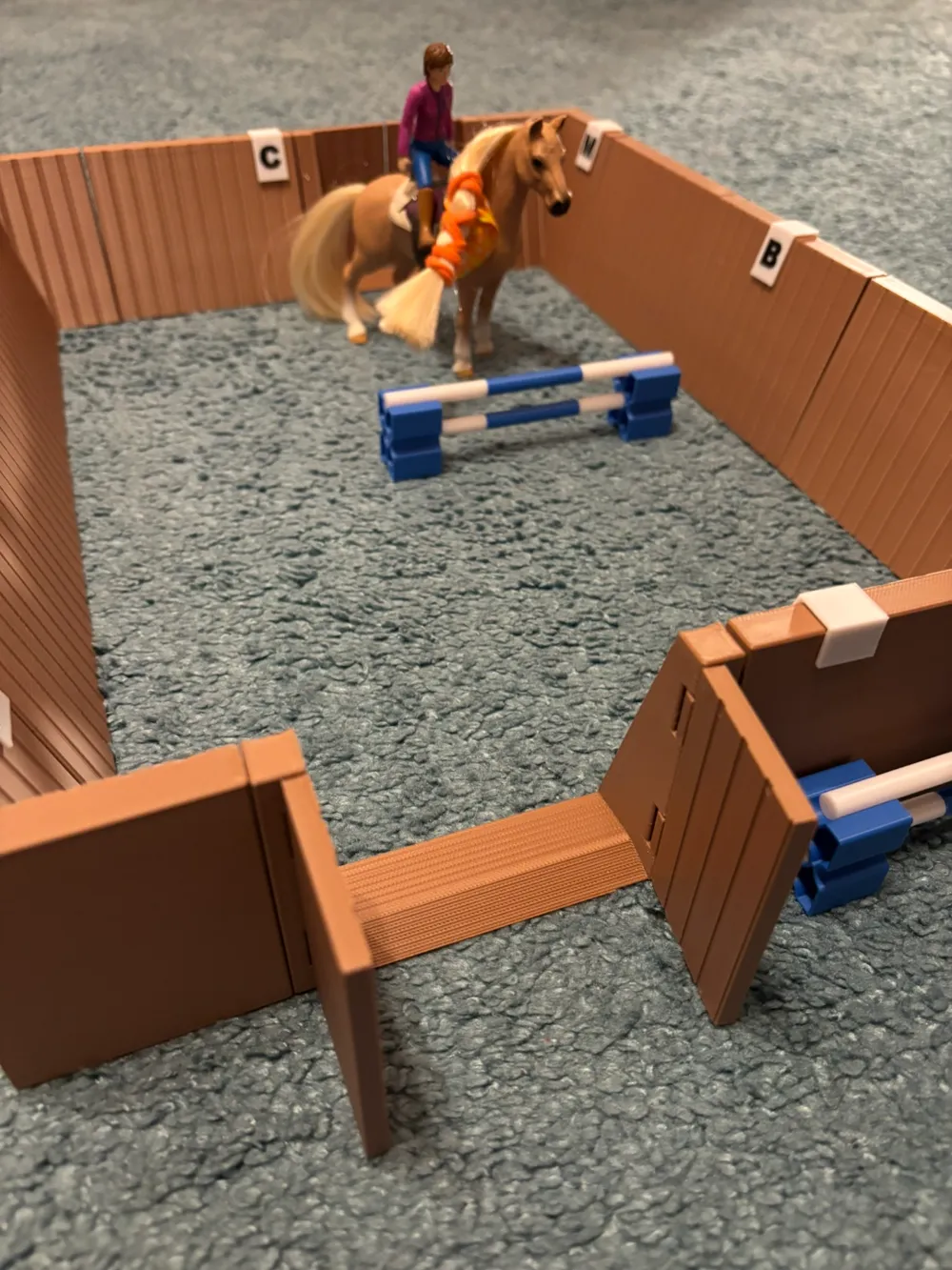 Reitplatz für Schleich und Playmobil von Maddas - MakerWorld
