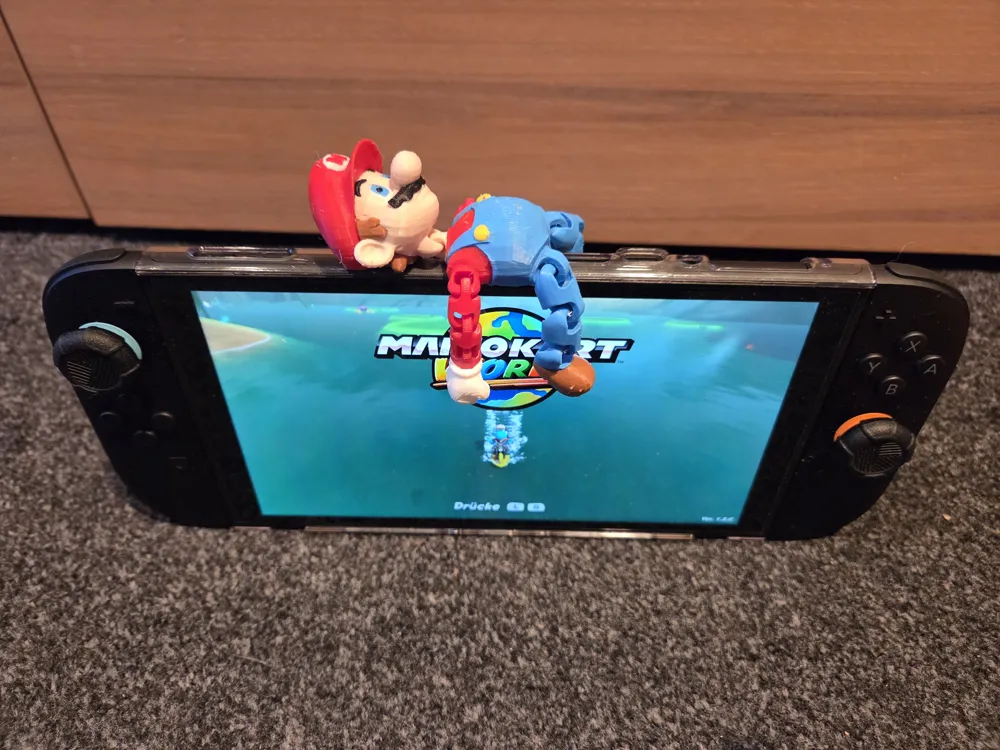 Articulated Super Mario in Color for AMS - Free 3D Print Model - MakerWorld