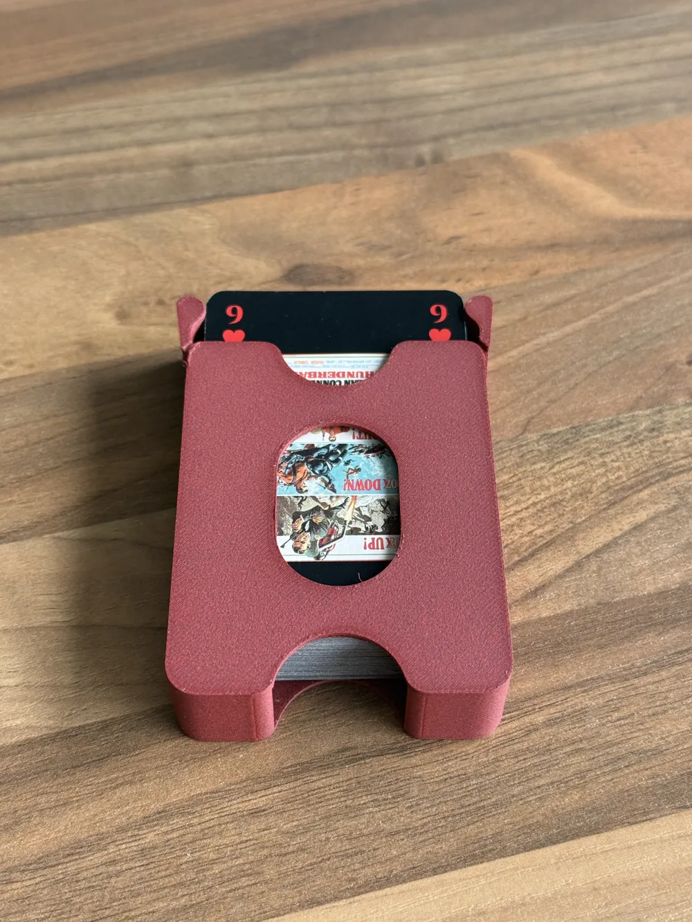 Slim playing card case/box - Free 3D Print Model - MakerWorld