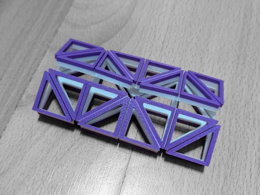 Infinite Flippy Flapper Fidget Toy - only 14g! - Free 3D Print Model ...