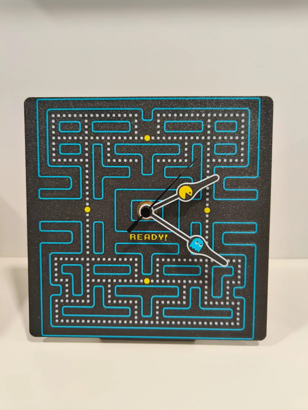 Pacman Clock by Serrano - MakerWorld