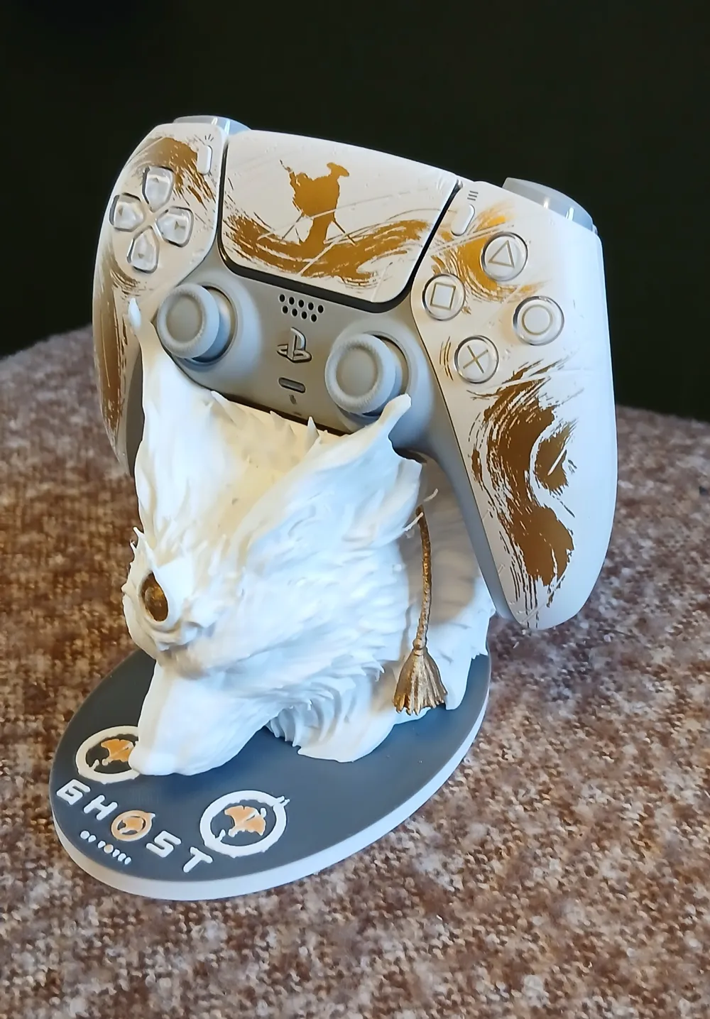 PS5 GHOST OF YOTEI KITSUNE PAD HOLDER - Free 3D Print Model - MakerWorld