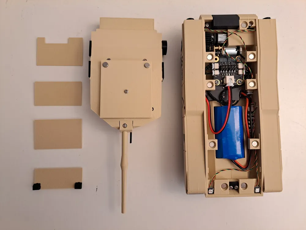 Mini RC M1 Abrams Battle Tank | Cyberbrick by THE MOC CHANNEL ...