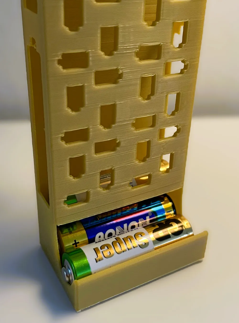 AA Battery Holder for Ikea Skadis Board by BambaPappa - MakerWorld