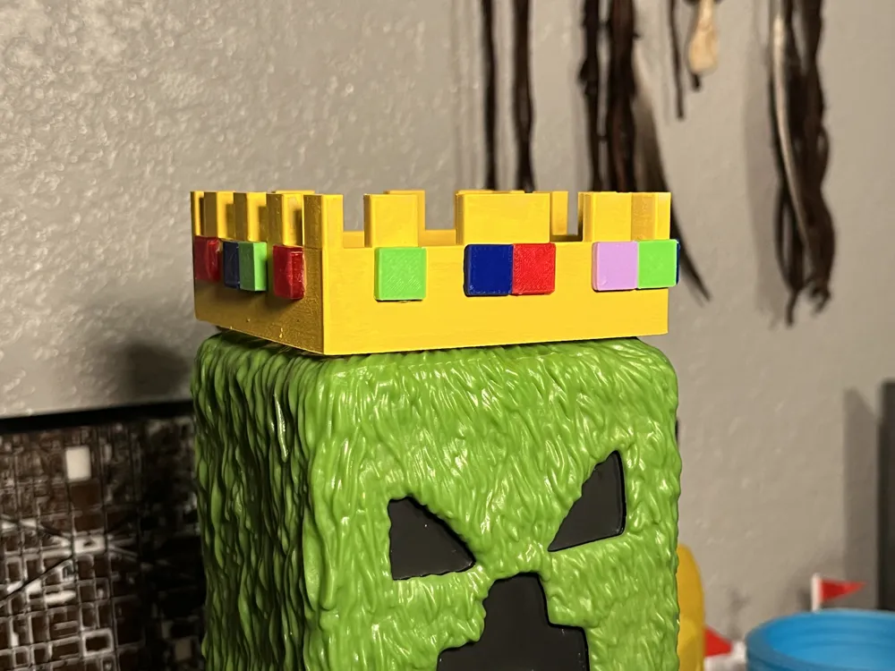 Technoblade's Crown (no ams needed) - Free 3D Print Model - MakerWorld