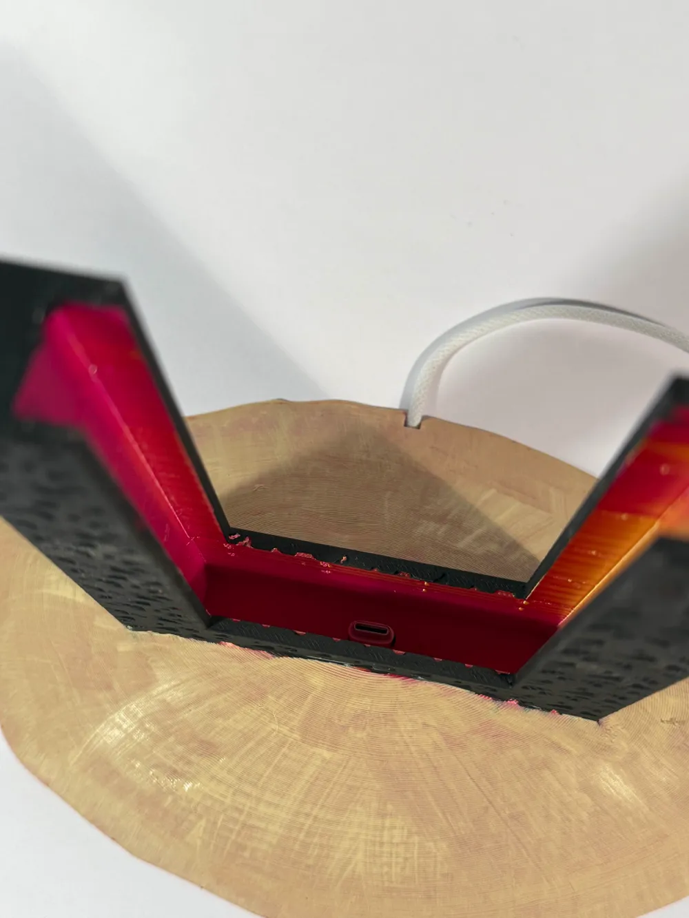 nether portal phone charger by Antonio MakerWorld: Download Free 3D Models