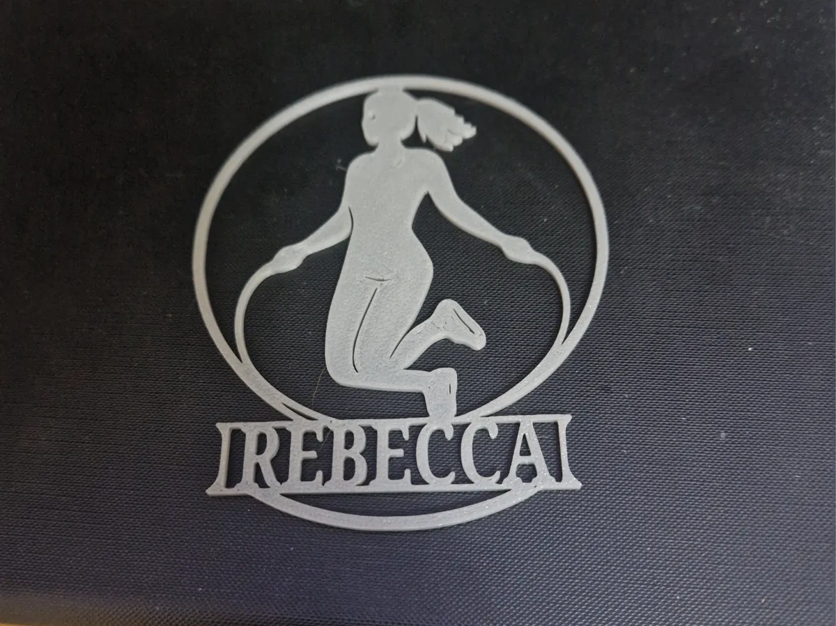 RAGAZZA CHE SALTA LA CORDA CON NOME REBECCA - Free 3D Print Model ...