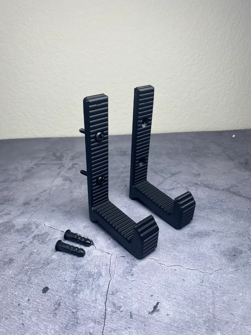 Gun/Prop Wall Mount by Forg3D Design - MakerWorld