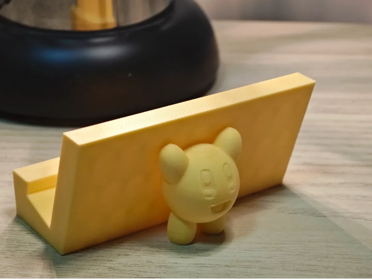 Kirby Phone Stand by AtamiSquare - MakerWorld