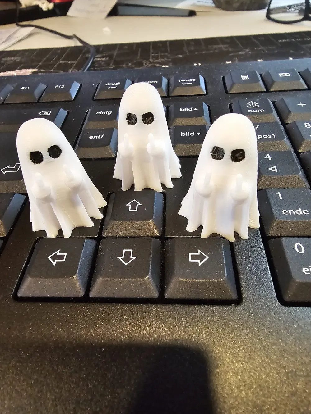 Mini Ghost with Attitude by Scanopia - MakerWorld