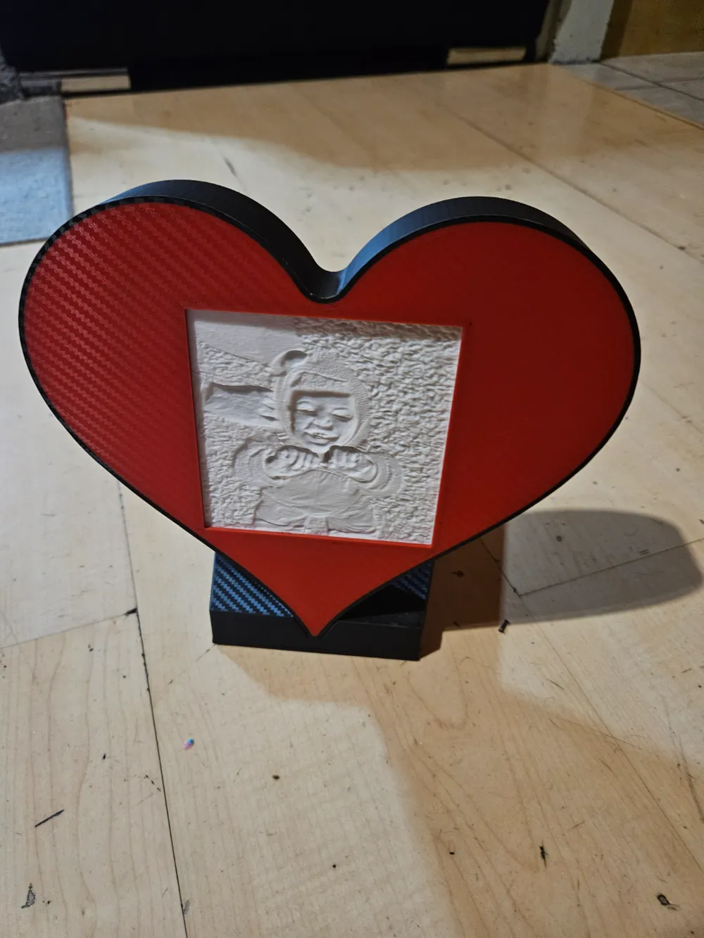 Heart lithophane lamp by sascha.cogiel - MakerWorld