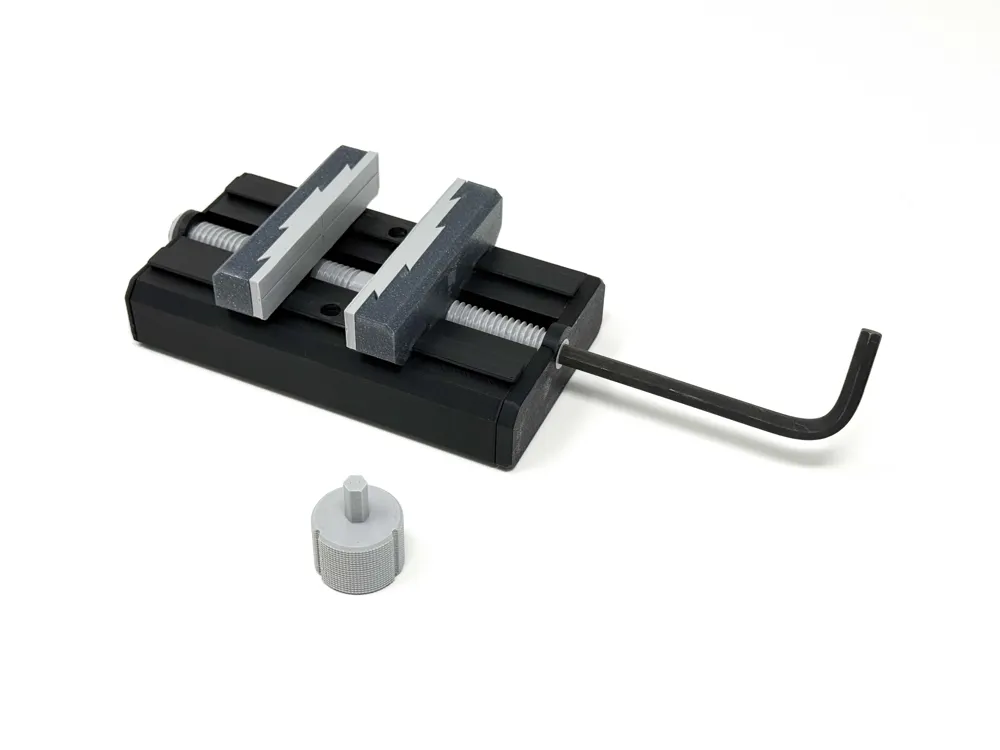 Double Station Center Lock Vice by Rando101 MakerWorld: Download Free ...