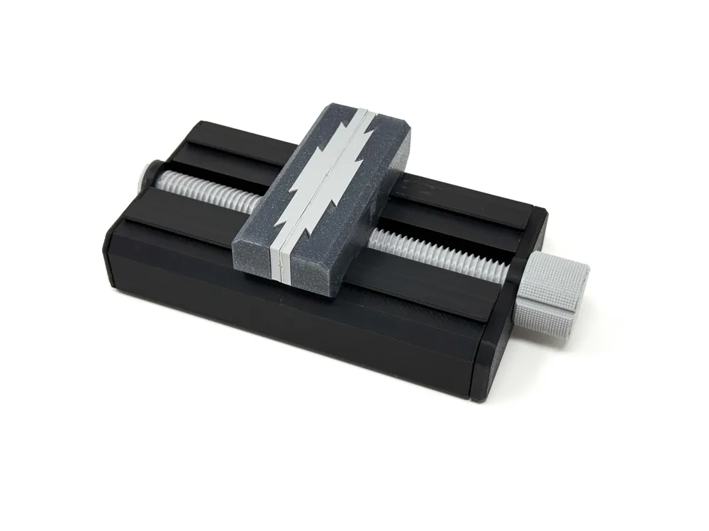 Double Station Center Lock Vice by Rando101 MakerWorld: Download Free ...