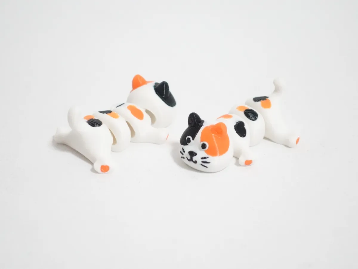 Articulated Pocket Pets – Calico Cat - Free 3D Print Model - MakerWorld