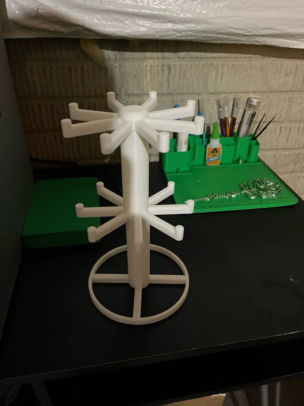 Key Chain Rack or Display Rack by SneakGinger12 MakerWorld: Download ...