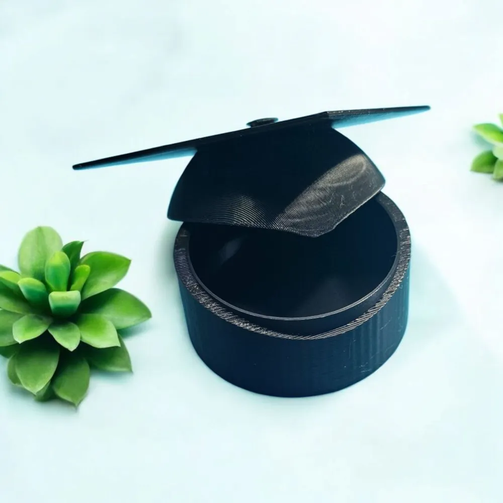 Small Graduation gift box by Sky3D MakerWorld: Download Free 3D Models