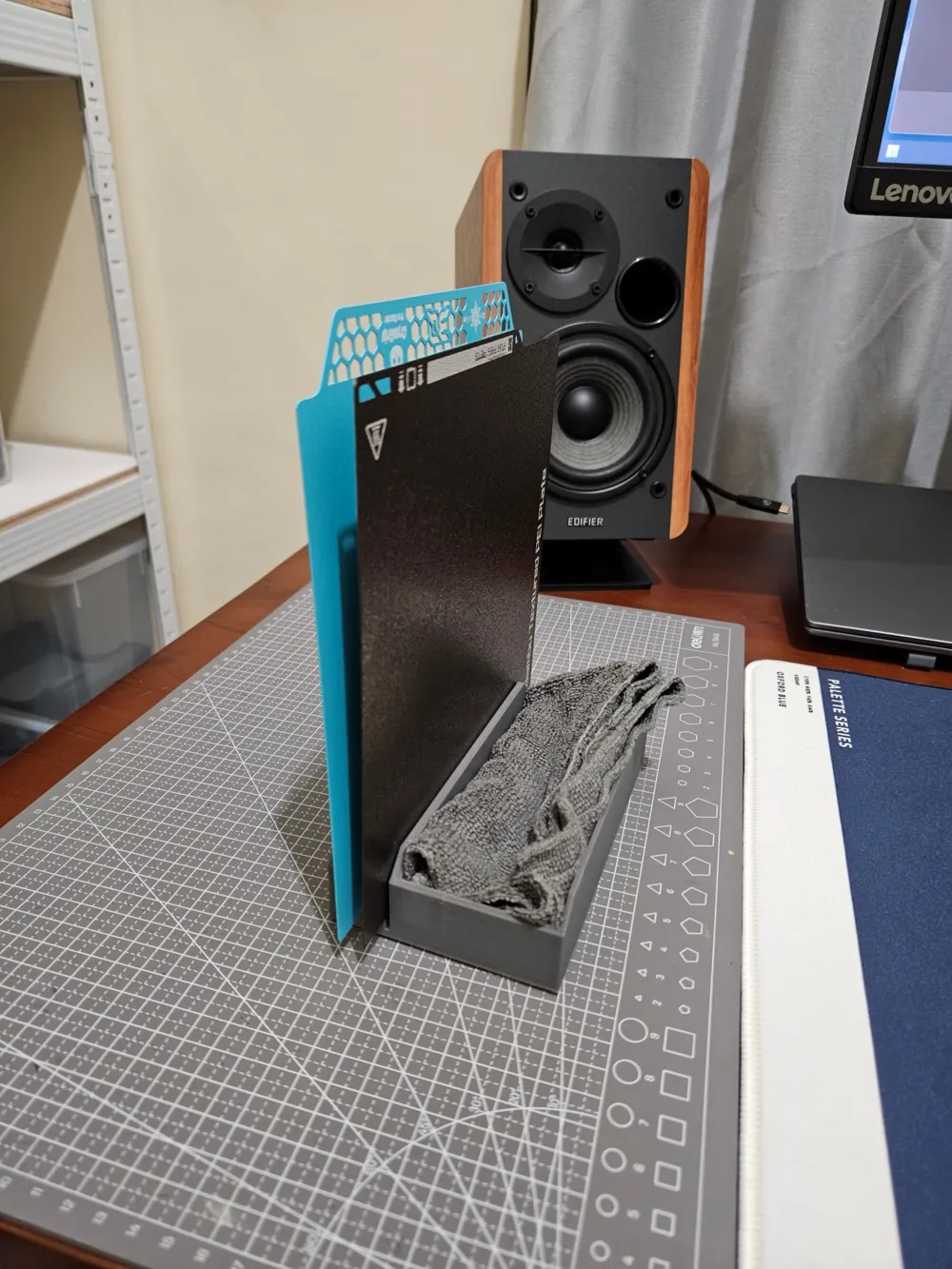 A1 Mini build plate holder with cloth storage by njengat MakerWorld ...