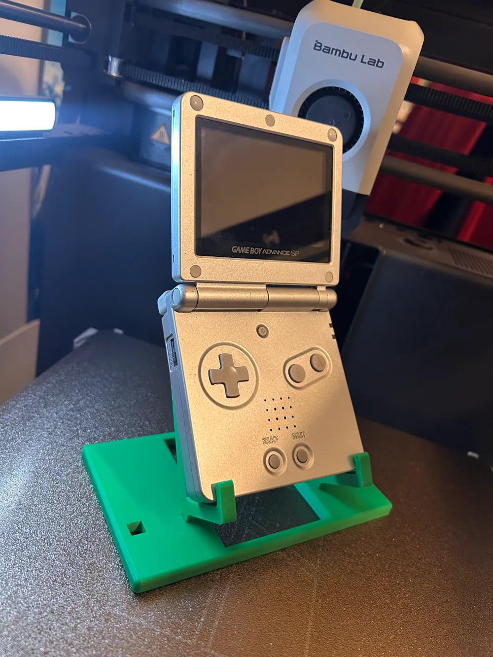 Portable Console Stand by Bananana MakerWorld: Download Free 3D Models