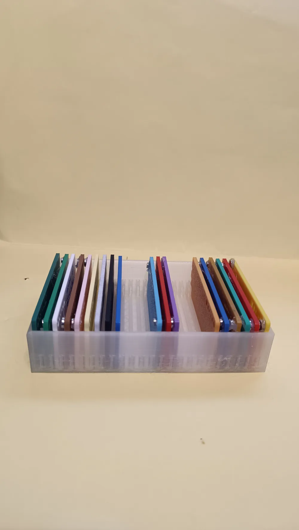 Caja porta muestras filamento - Modelo de impresión 3D gratuito ...