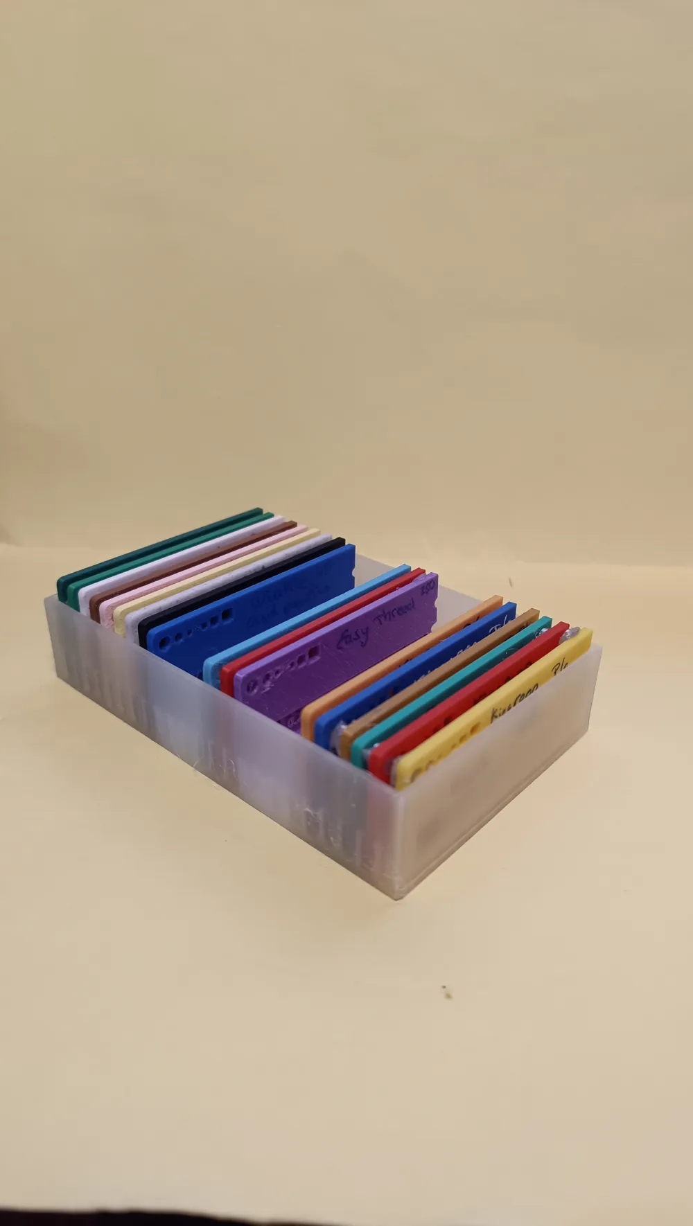 Caja porta muestras filamento - Modelo de impresión 3D gratuito ...