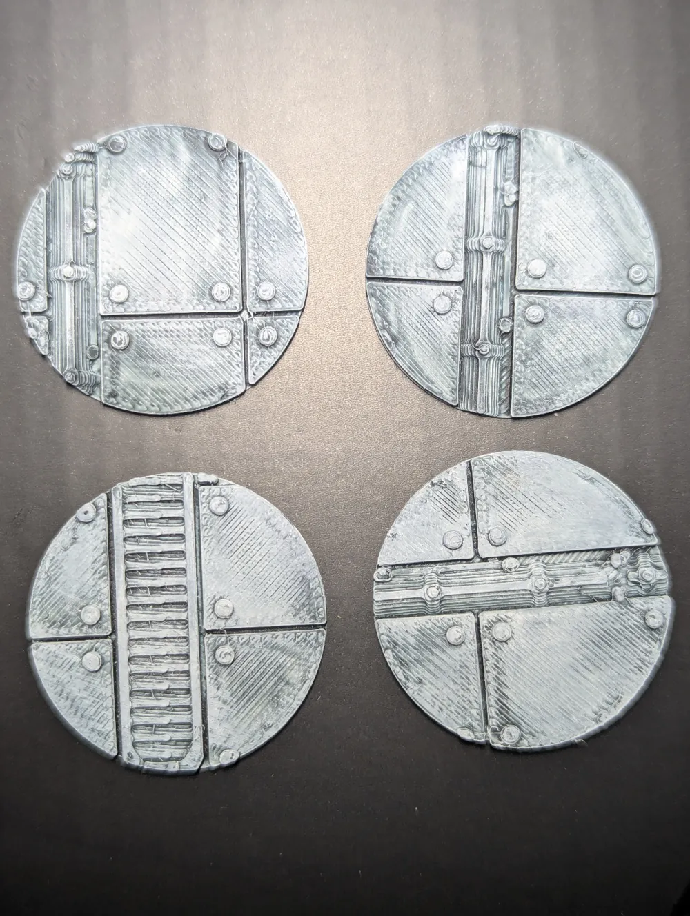 Base Topper 32mm Bases – Industrial Style - 40k by DaChemika - MakerWorld
