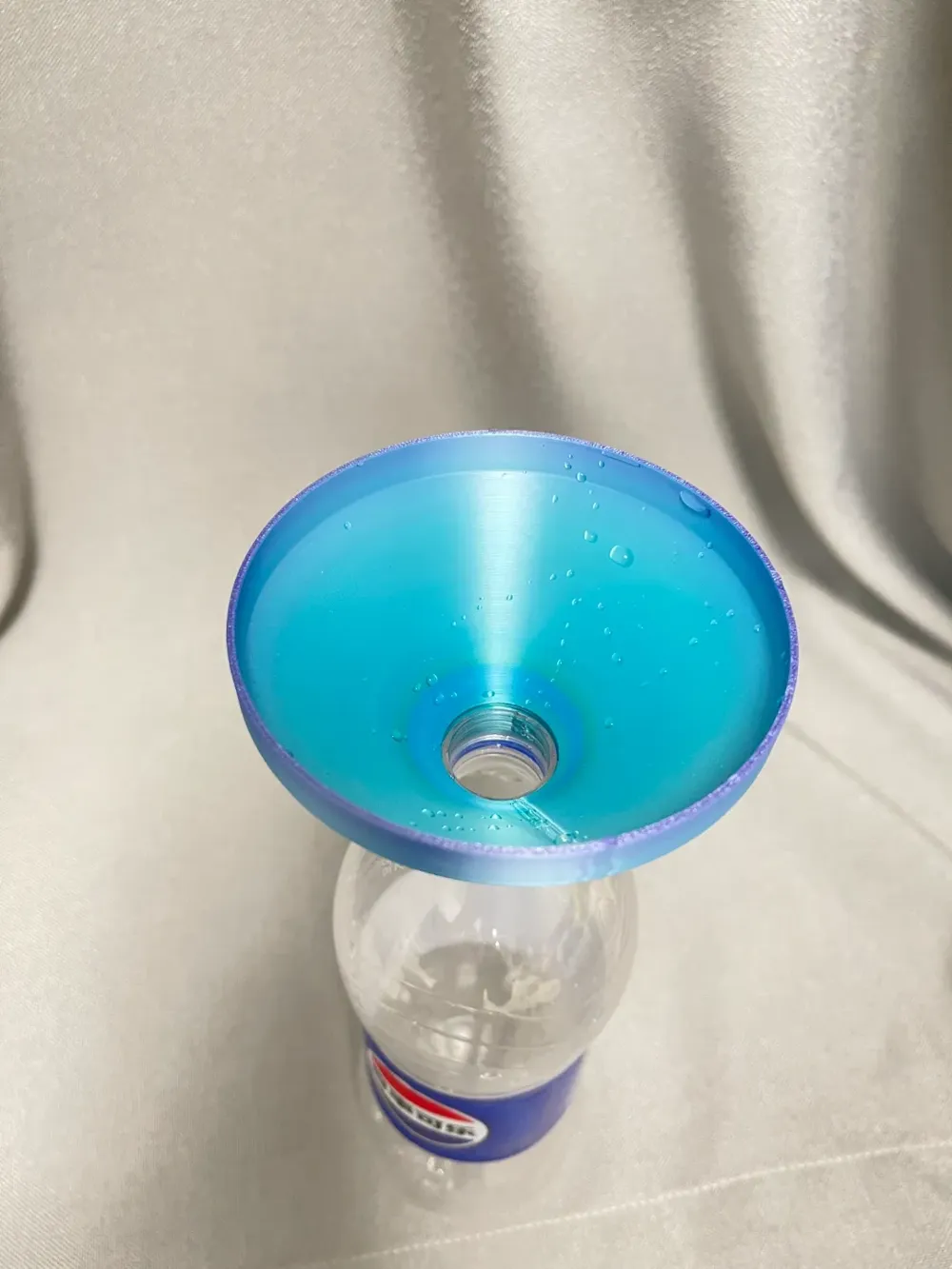 Water Bomb Cola Bottle Funnel Convenient for Filling Large Cola Bottles ...