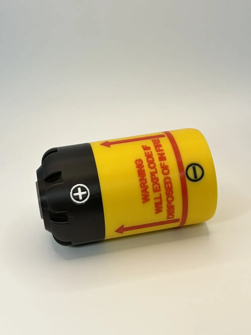 Fallout‑Inspired Fusion Cell Screw‑Top Container - Free 3D Print Model ...