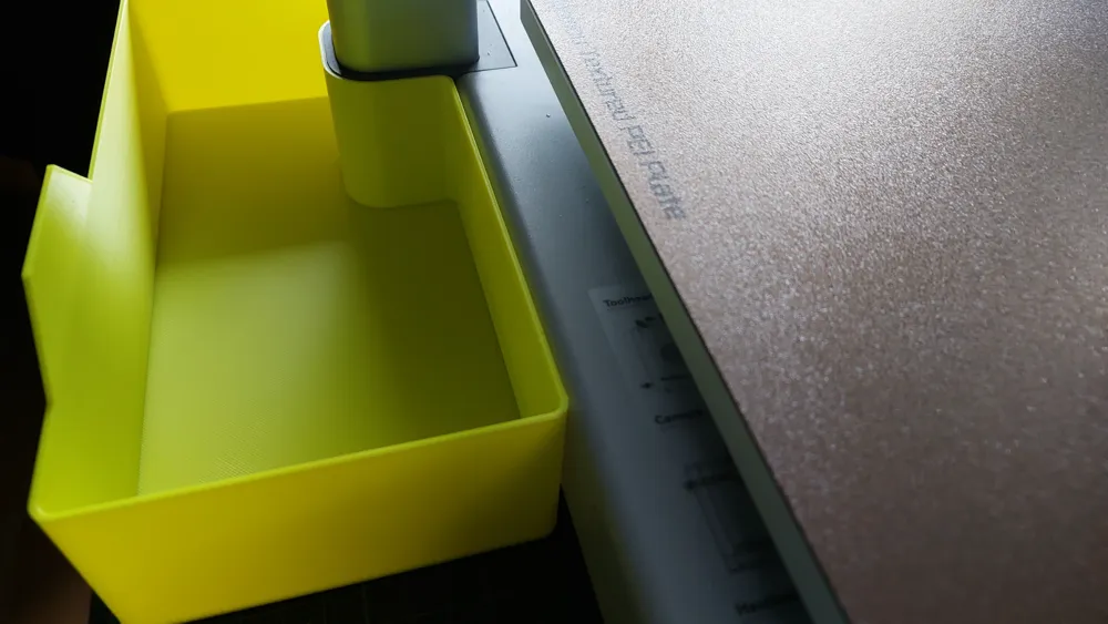 Purge Box with deflector for Bambu Lab A1 by PlasticArt - MakerWorld