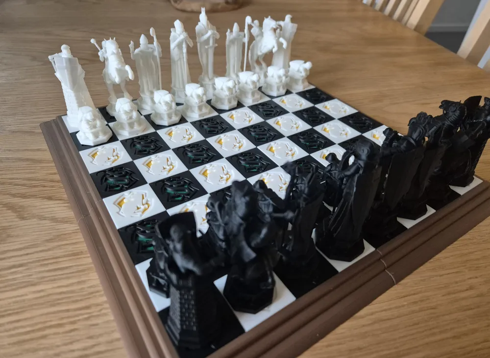 Harry Potter - Chess board - Inspired - Free 3D Print Model - MakerWorld