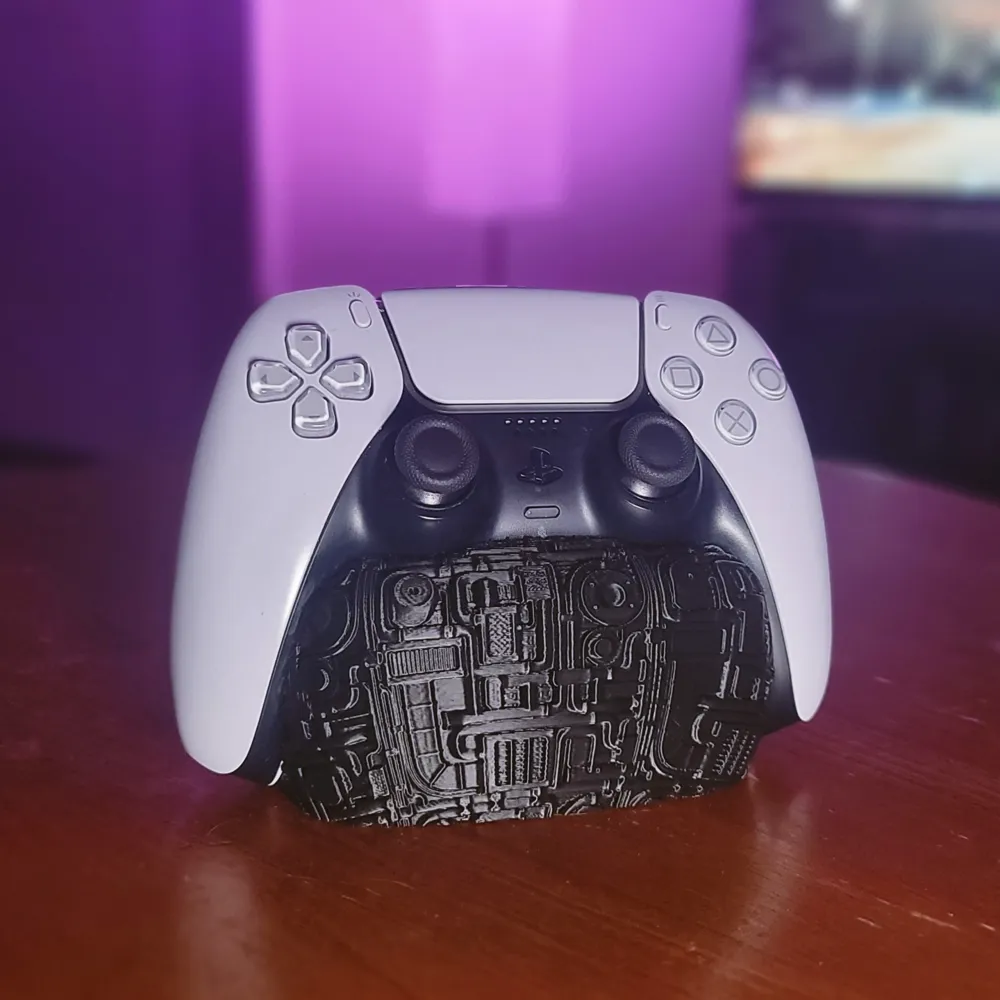 PS5 CONTROLLER HOLDER || PIPES PATTERN by UnchainedHobbies - MakerWorld