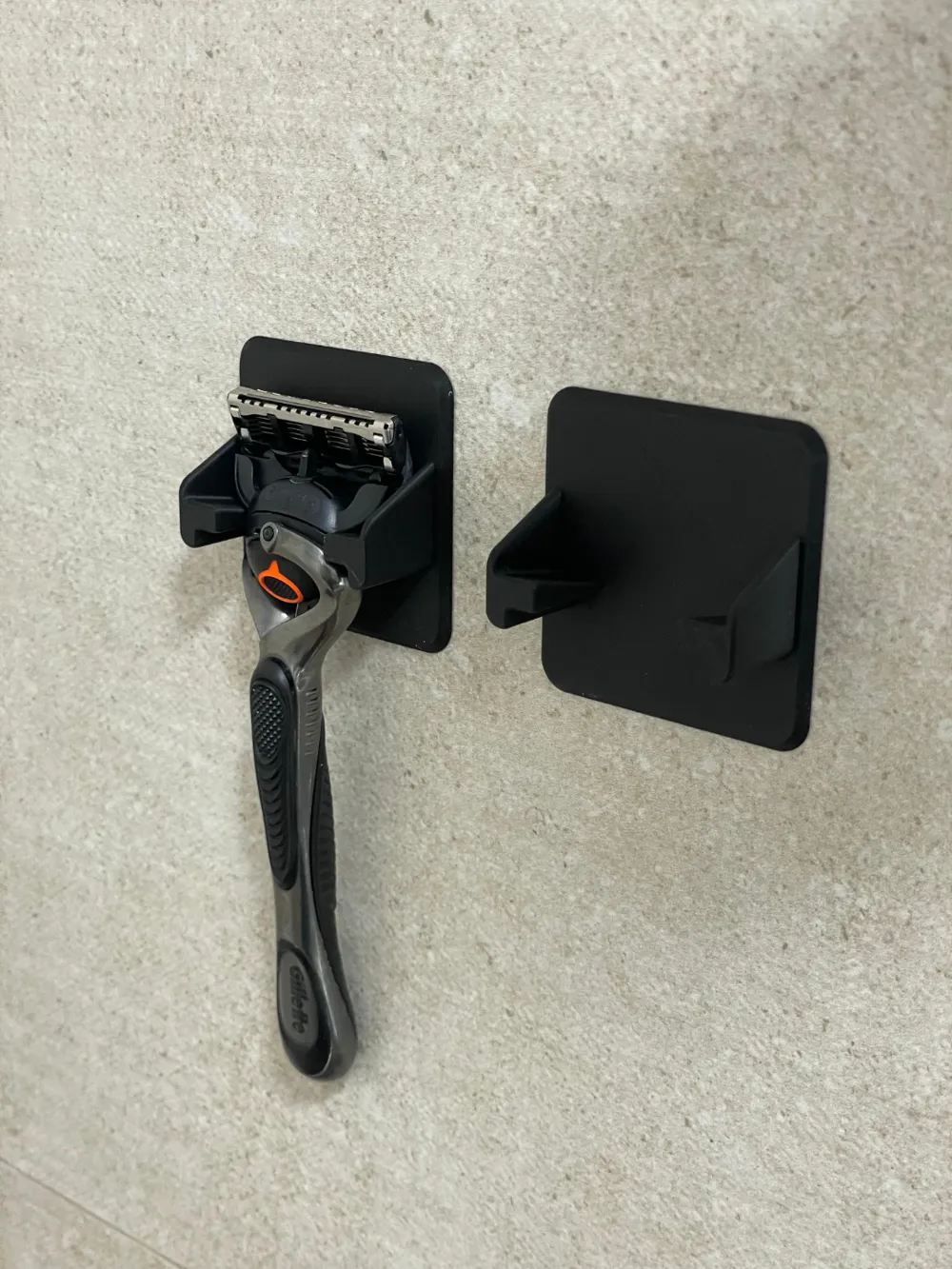 Razor blade holder by Perry - MakerWorld