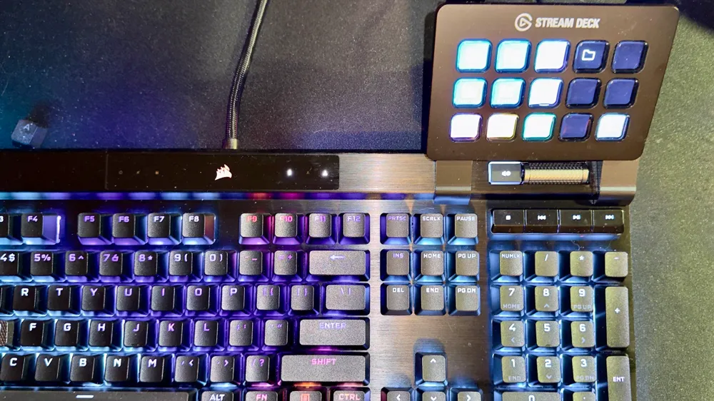 Corsair K100/70 Mount for Stream Deck MK2 15Button by ...