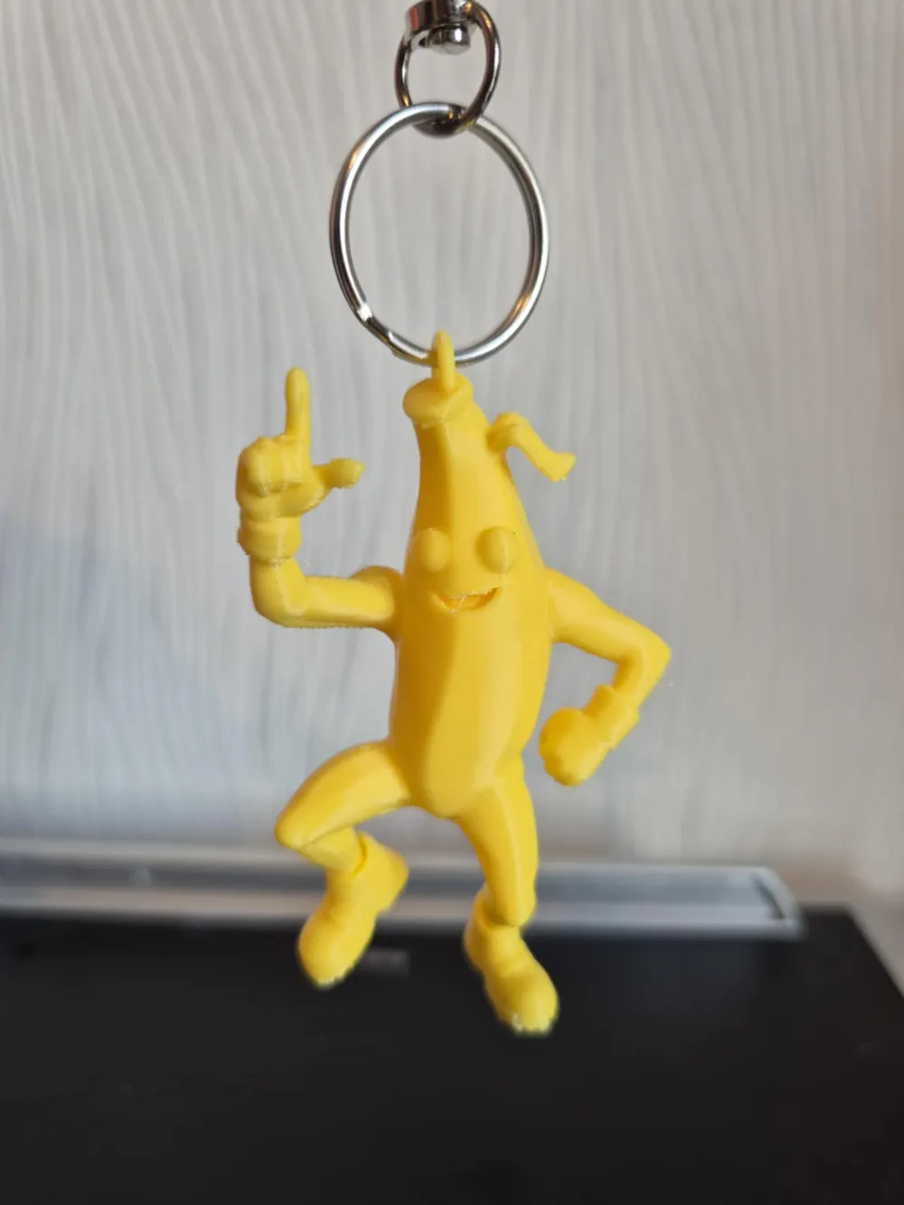 Peely - Take the L keyring by chelleshocks MakerWorld: Download Free 3D ...