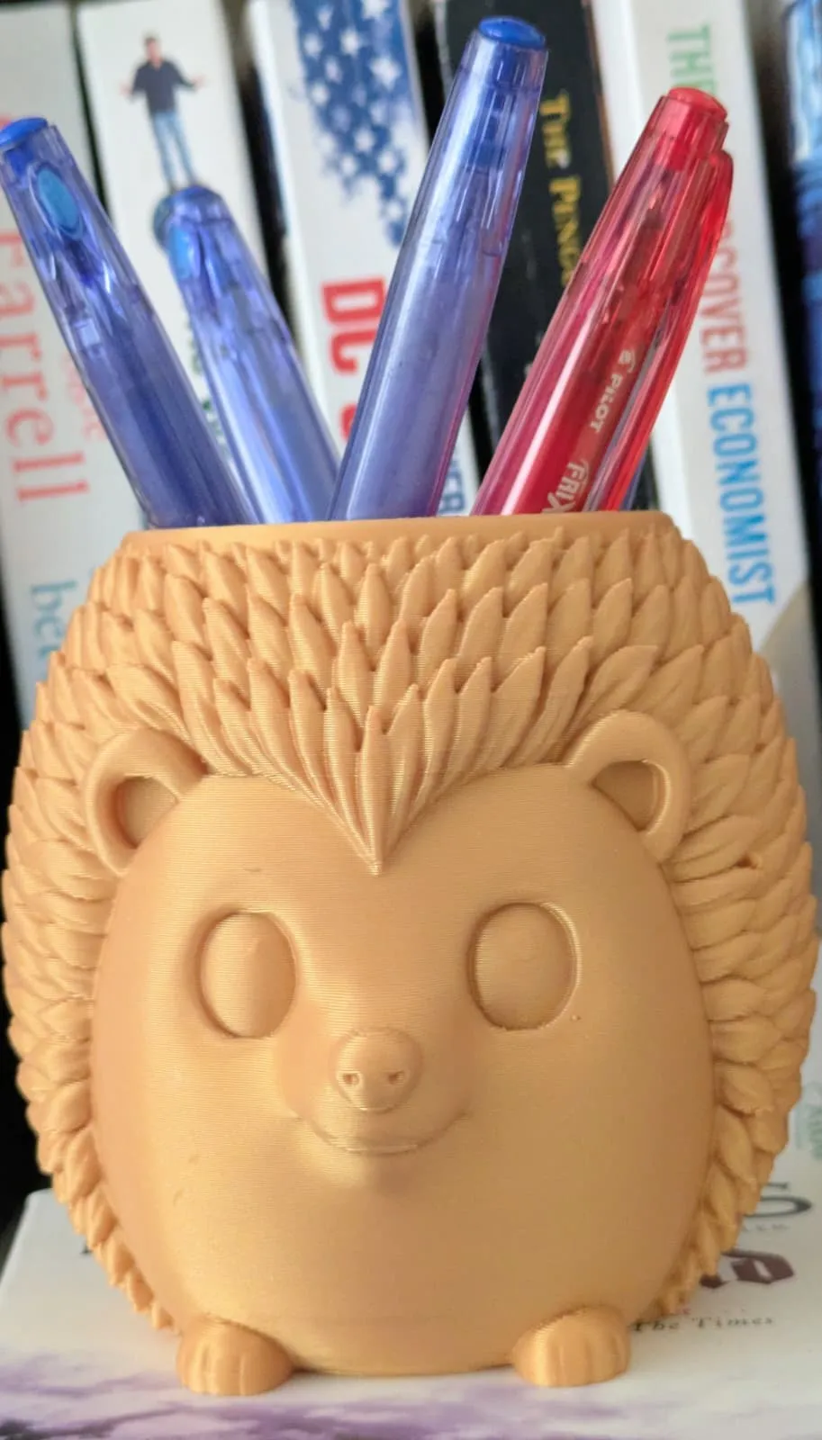 Elegant Hedgehog Pen/Pencil Pot - Free 3D Print Model - MakerWorld