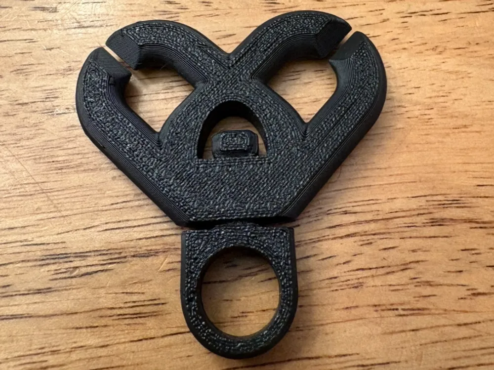 Hype Chain Pendant Hanger with Swivel - Free 3D Print Model - MakerWorld