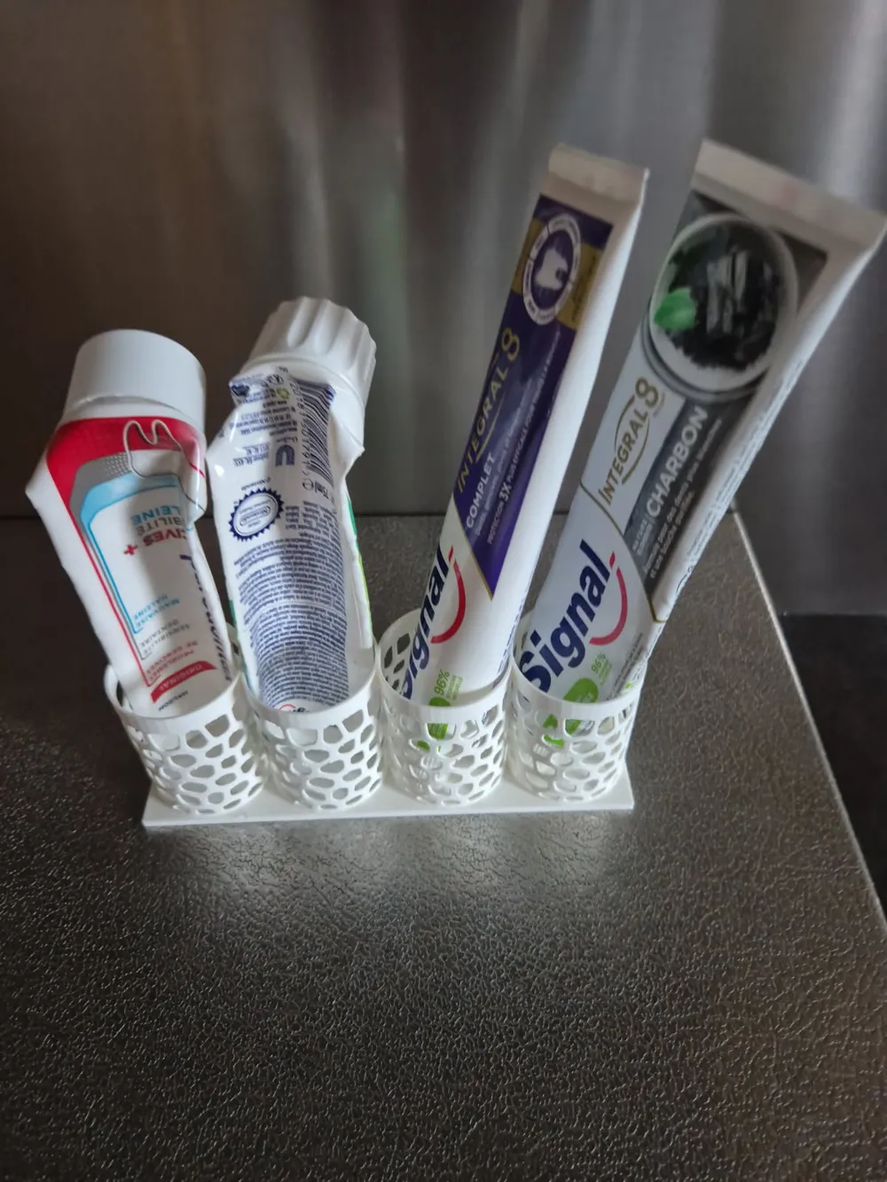 Holder for 4 tubes of toothpaste by Liguane MakerWorld: Download Free ...