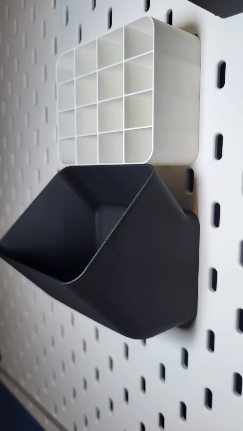 45 degrees Pegboard Box H80xW100 L20-60 by Art Design. 3D - MakerWorld